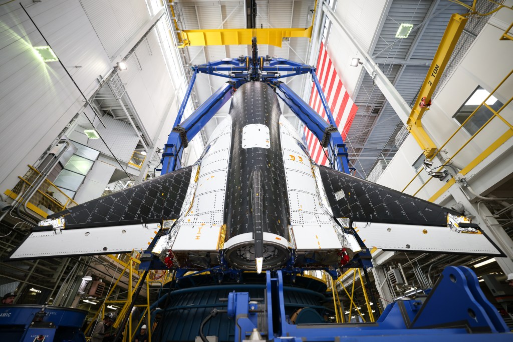 Dream Chaser Arrives In Ohio For Thermal Testing; Last Stop Before It ...